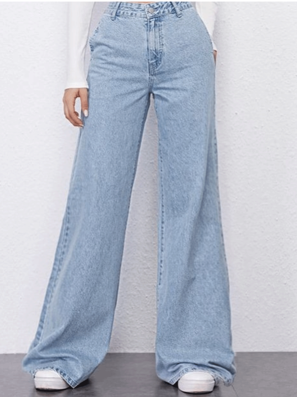 Jeans – Rosh Gallery